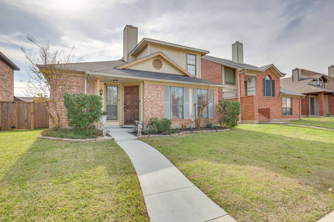 153 M² House ∙ 3 Bedrooms ∙ 6 Guests - Carrollton, TX