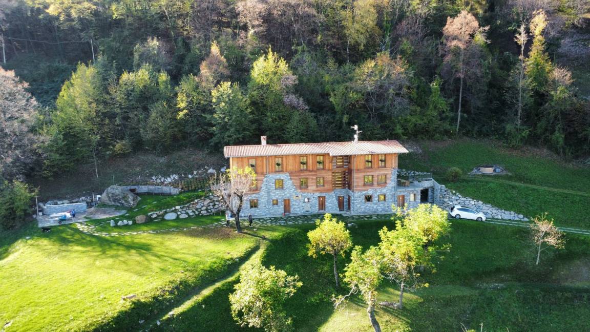 100 M² Apartment ∙ 1 Bedroom ∙ 5 Guests - Bellagio