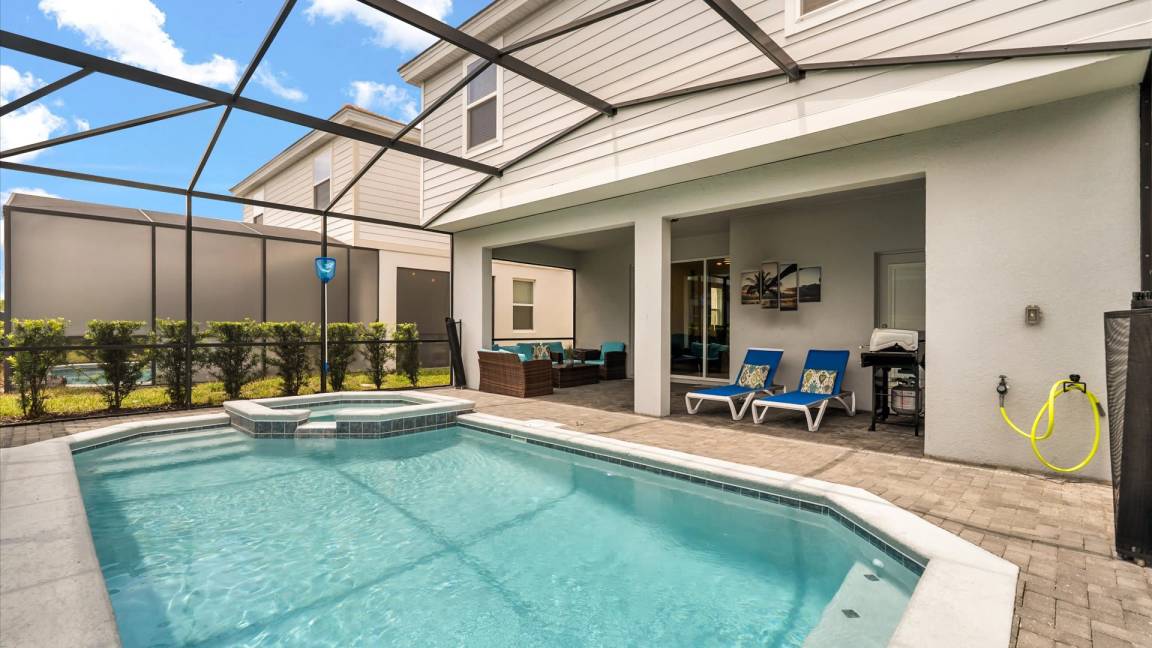 305 M² Casa ∙ 7 Quartos ∙ 20 Hóspedes - Davenport, FL