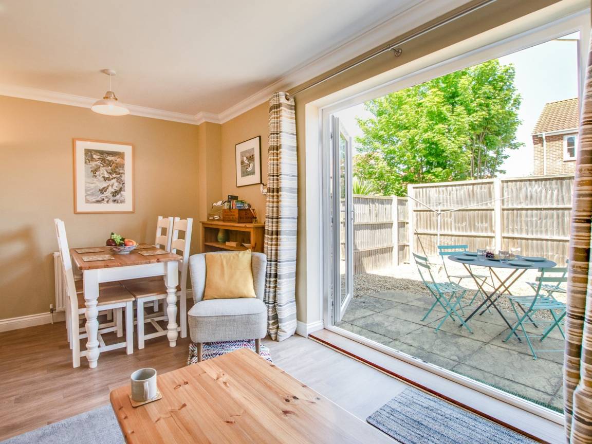 Cottage ∙ 2 Bedrooms ∙ 4 Guests - Sheringham