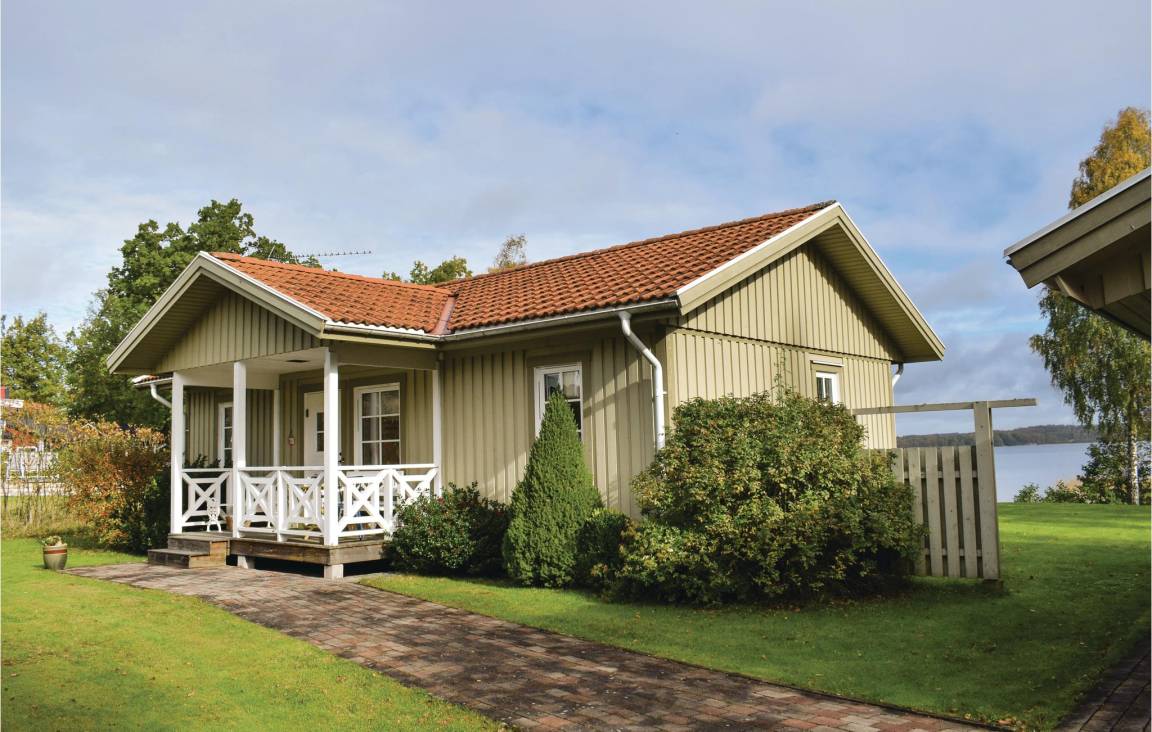 85 M² Ferienhaus ∙ 4 Schlafzimmer ∙ 8 Gäste - Ljungby