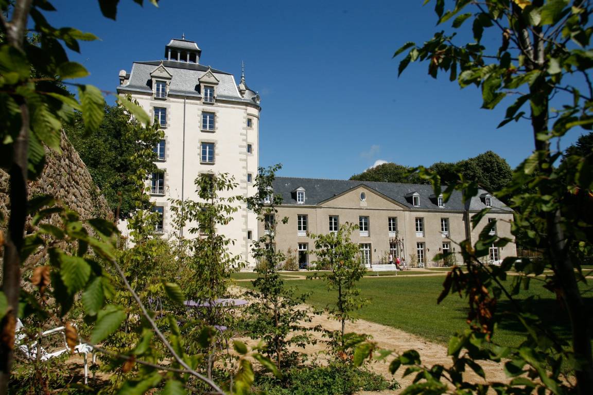 15 M² Appartement ∙ 1 Chambre ∙ 2 Personnes - Étel