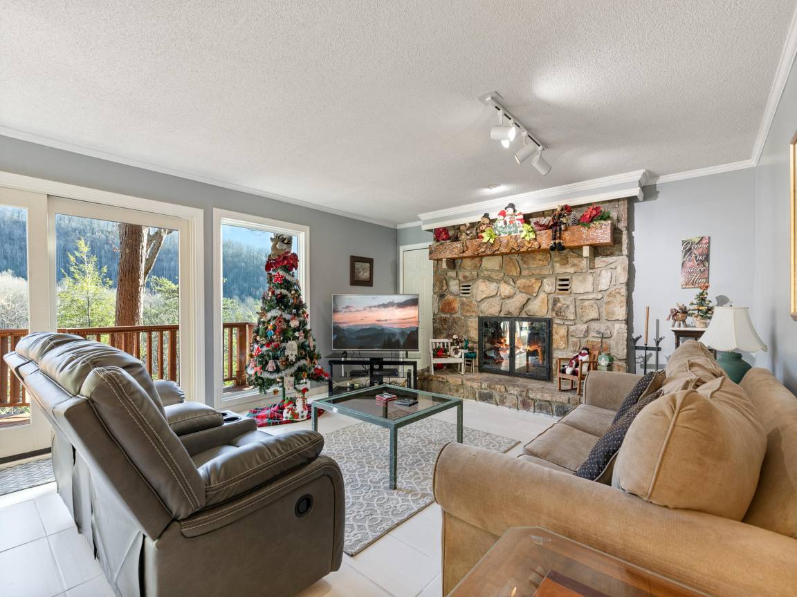 335 M² Cabin ∙ 4 Bedrooms ∙ 10 Guests - Blue Ridge Mountains