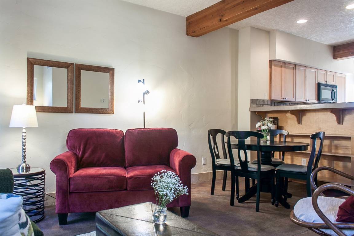 104 M² House ∙ 2 Bedrooms ∙ 4 Guests - Bend, OR