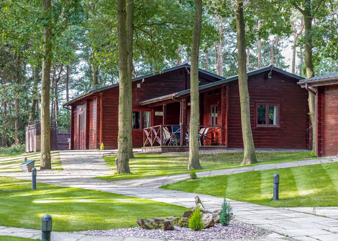 Chalet ∙ 3 Bedrooms ∙ 6 Guests - Shropshire