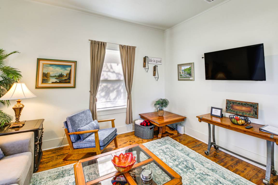 98 M² House ∙ 3 Bedrooms ∙ 7 Guests - Hot Springs, AR
