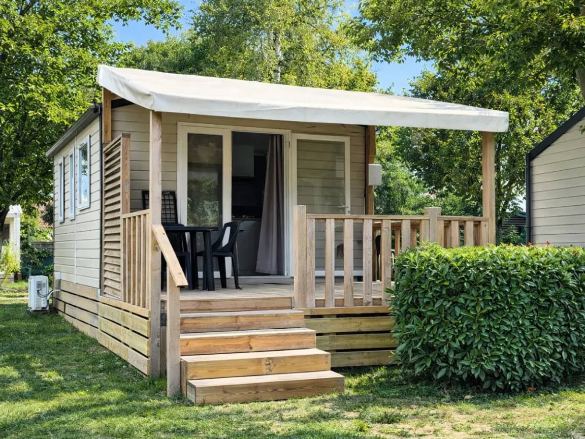 20 M² Mobil-home ∙ 1 Chambre ∙ 2 Personnes - Ain
