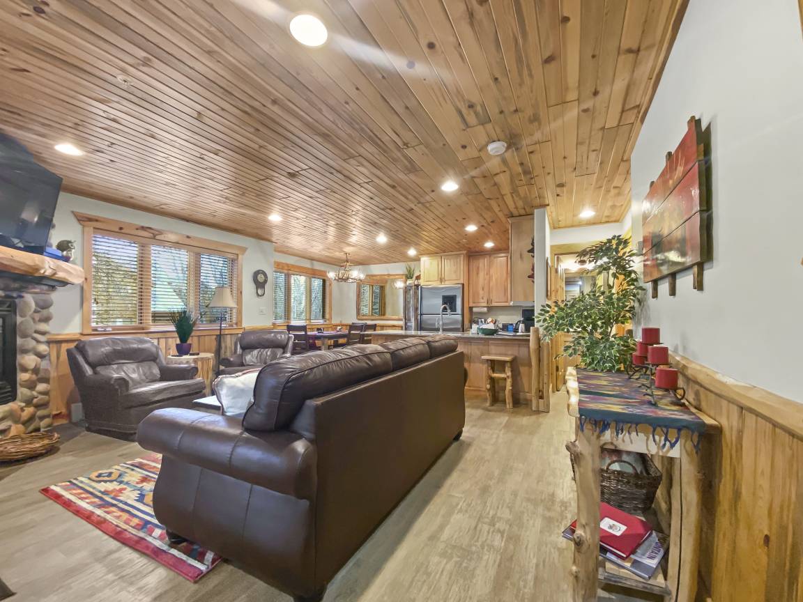 98 M² Cabin ∙ 2 Bedrooms ∙ 6 Guests - Utah