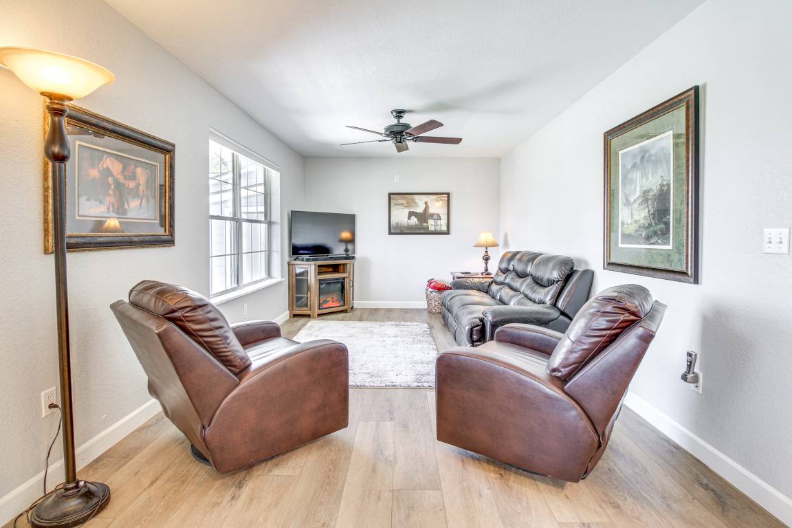 111 M² Apartment ∙ 2 Bedrooms ∙ 4 Guests - Show Low, AZ