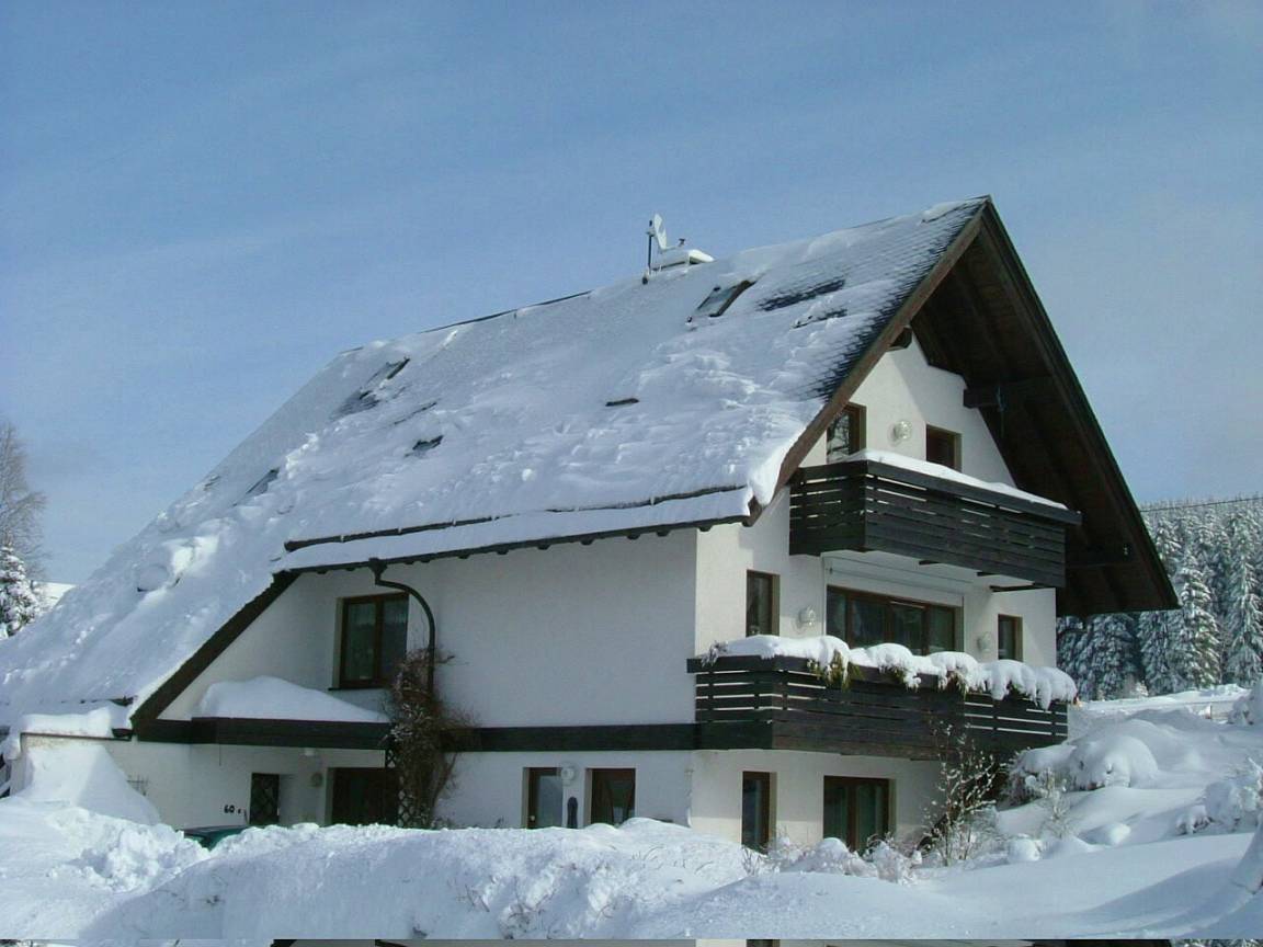 45 M² Ferienwohnung ∙ 1 Schlafzimmer ∙ 4 Gäste - Klingenthal