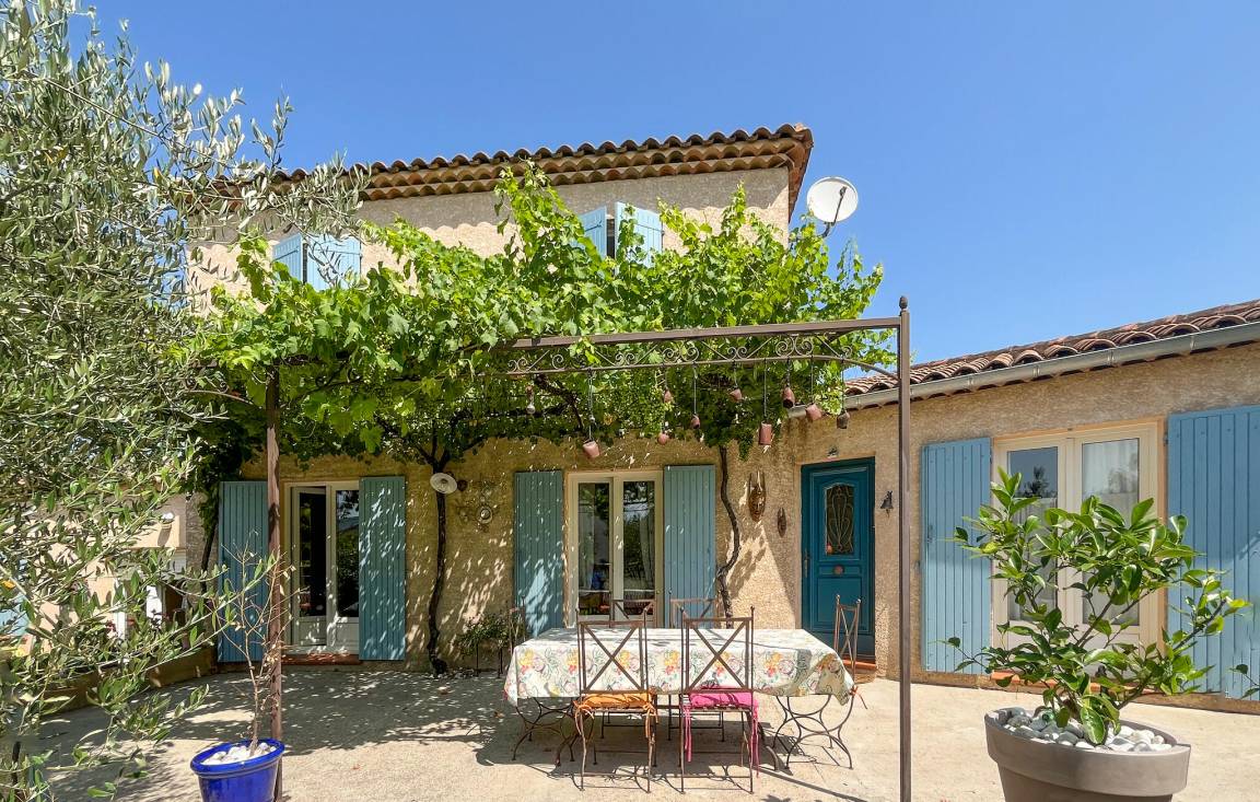 100 M² Maison De Vacances ∙ 3 Chambres ∙ 6 Personnes - Cavaillon