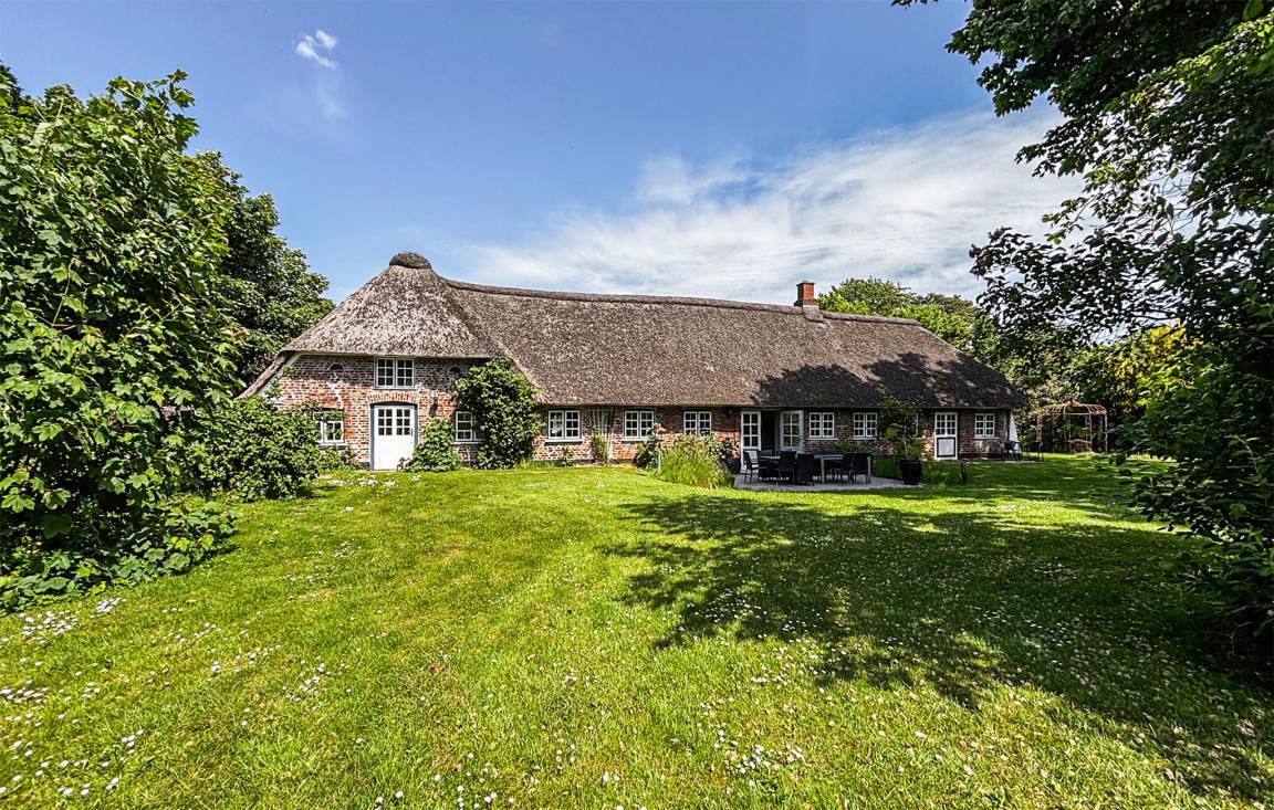 255 M² Maison De Vacances ∙ 6 Chambres ∙ 11 Personnes - Ribe