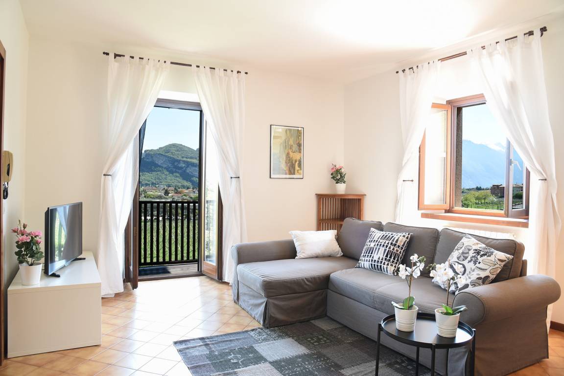 90 M² Ferienwohnung ∙ 2 Schlafzimmer ∙ 6 Gäste - Riva del Garda