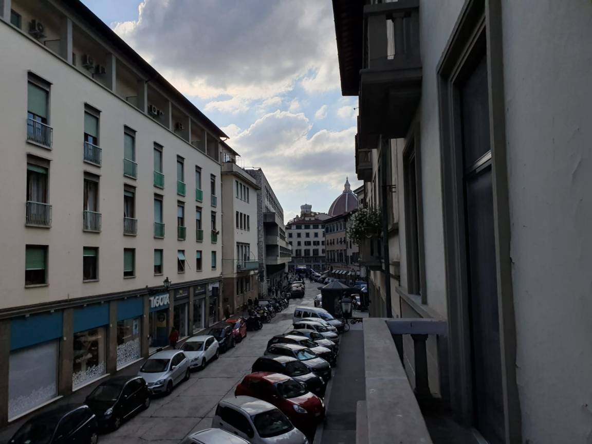100 M² Apartment ∙ 3 Bedrooms ∙ 6 Guests - Florence