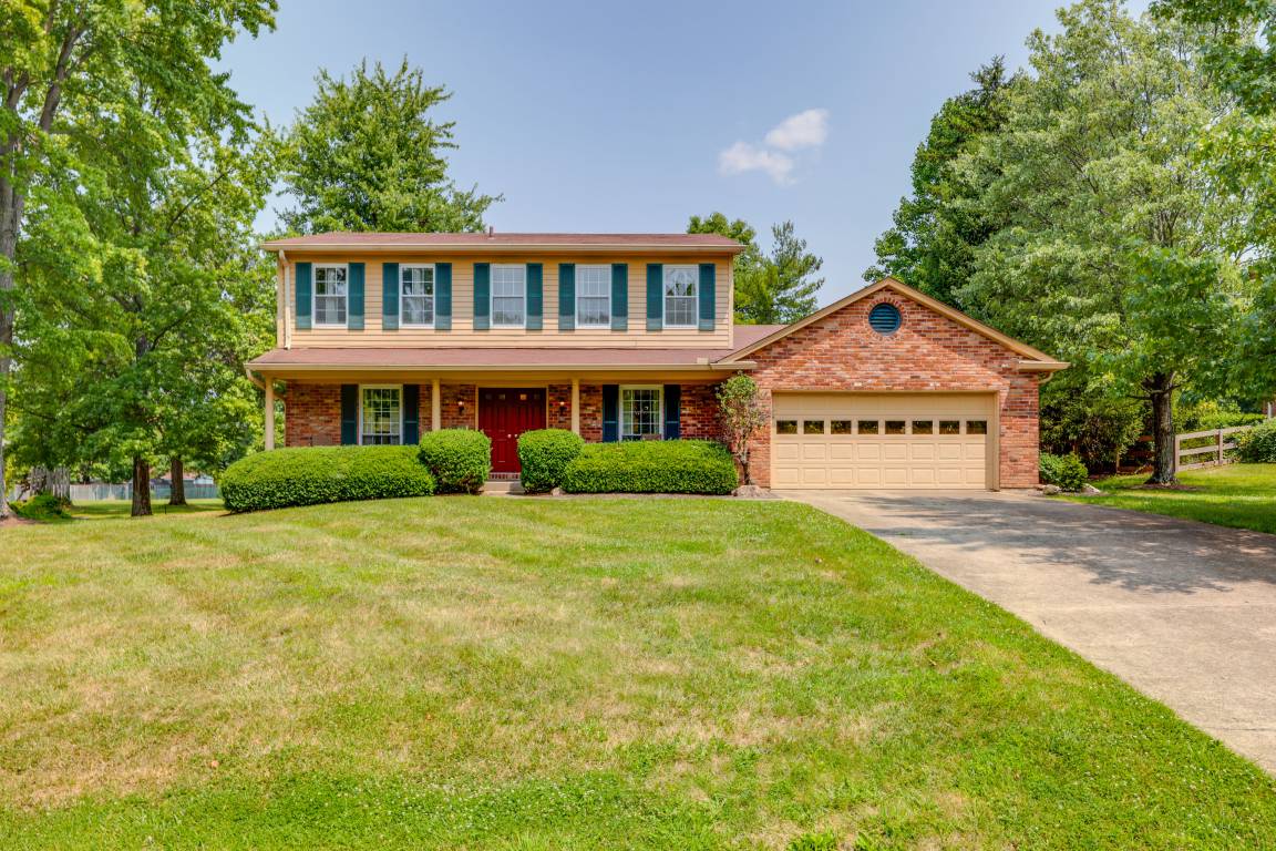 211 M² House ∙ 4 Bedrooms ∙ 10 Guests - Hamilton, OH