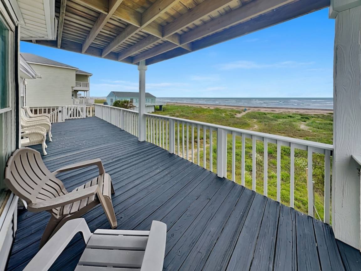 157 M² House ∙ 3 Bedrooms ∙ 10 Guests - Galveston