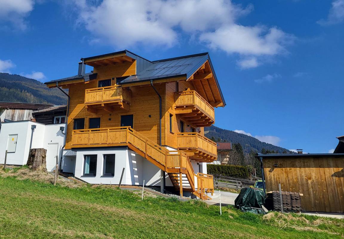 83 M² Ferienwohnung ∙ 3 Schlafzimmer ∙ 6 Gäste - Maishofen