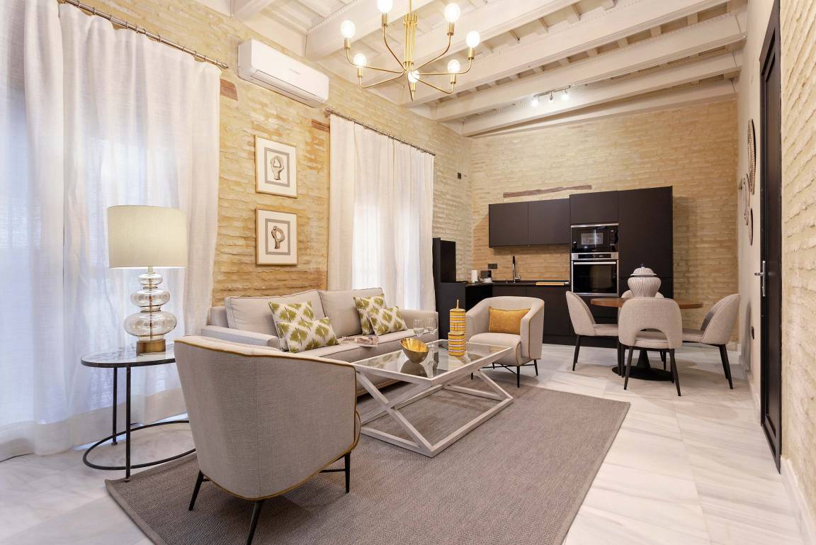 90 M² Apartamento ∙ 2 Habitaciones ∙ 5 Huéspedes - Sevilla