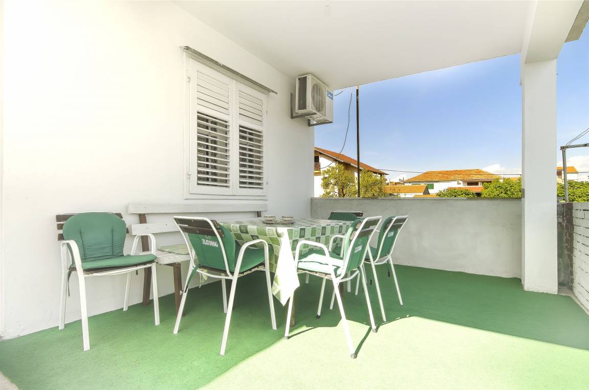 100 M² Appartement ∙ 2 Chambres ∙ 4 Personnes - Vodice