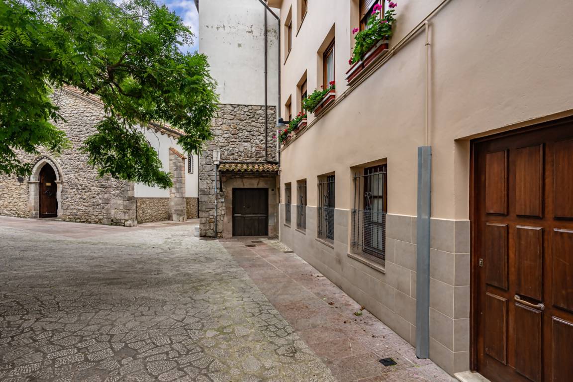 90 M² Huis ∙ 3 Slaapkamers ∙ 5 Gasten - Llanes