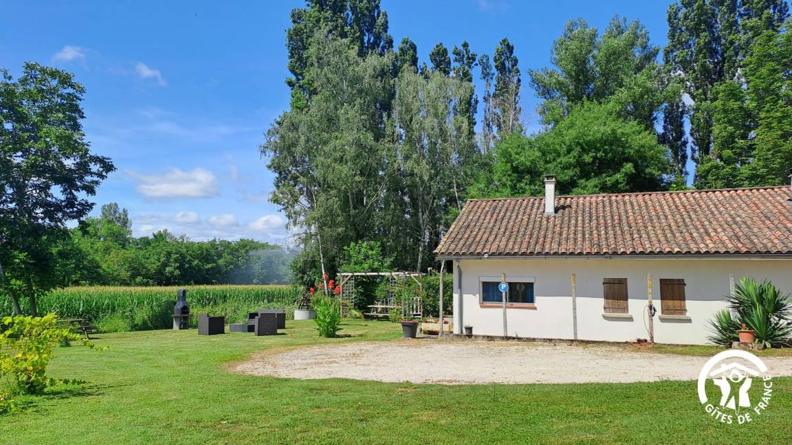 70 M² Gîte ∙ 2 Chambres ∙ 4 Personnes - Monclar-de-Quercy