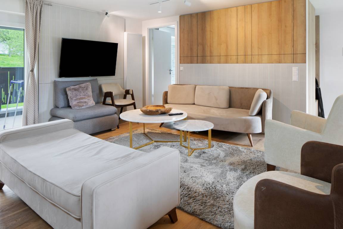 124 M² Ferienwohnung ∙ 2 Schlafzimmer ∙ 4 Gäste - Horben