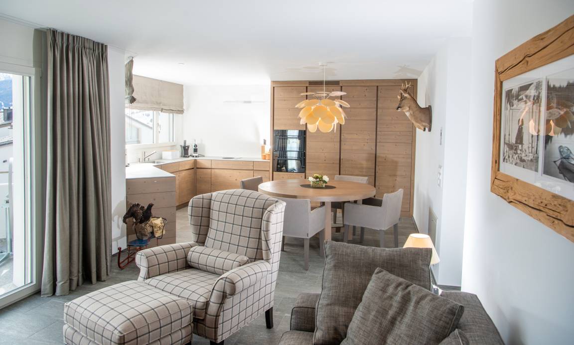 70 M² Ferienwohnung ∙ 2 Schlafzimmer ∙ 4 Gäste - Lenzerheide
