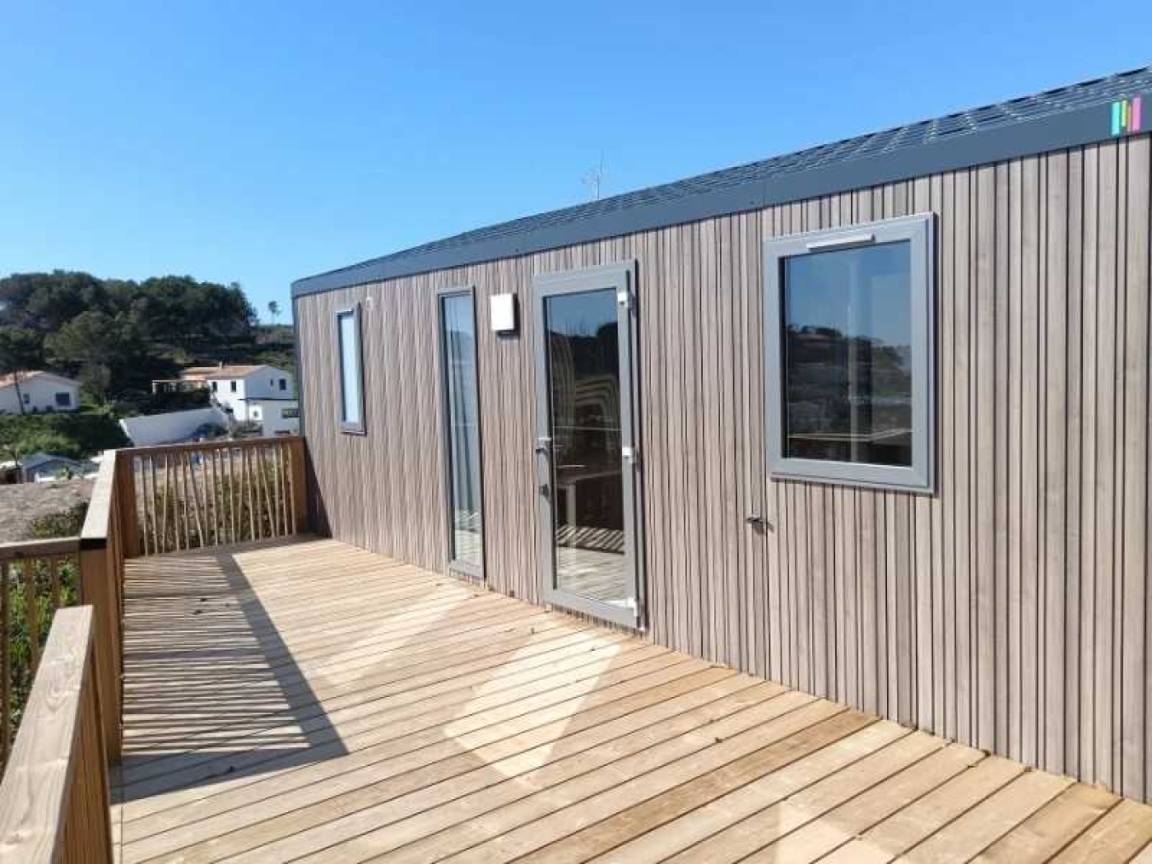 60 M² Camping ∙ 5 Chambres ∙ 10 Personnes - Sausset-les-Pins