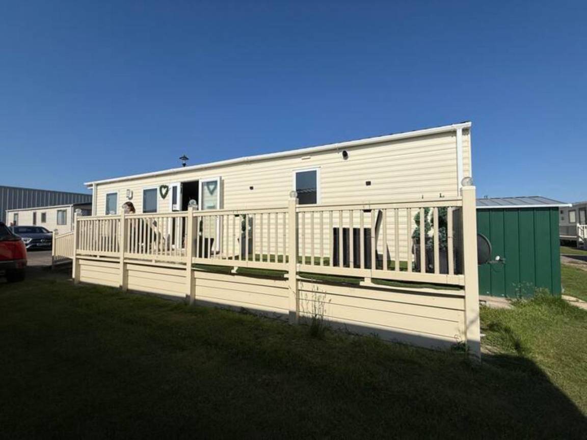 24 M² Holiday Park ∙ 4 Bedrooms ∙ 8 Guests - Ingoldmells
