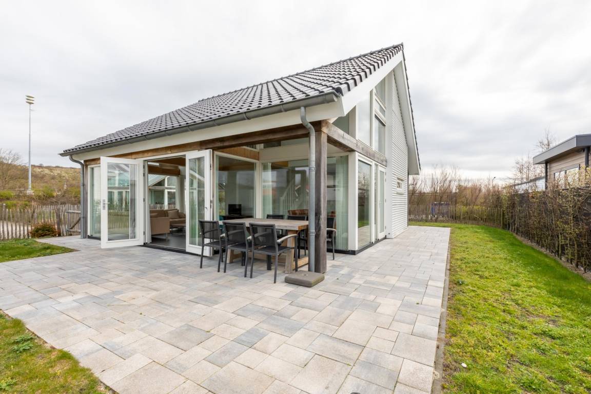 85 M² Chalet ∙ 3 Slaapkamers ∙ 6 Gasten - Zierikzee