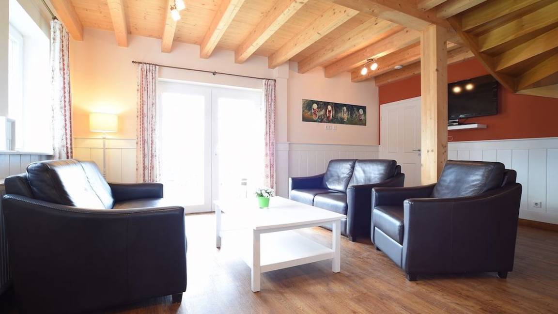 80 M² Ferienhaus ∙ 2 Schlafzimmer ∙ 3 Gäste - Schmallenberg