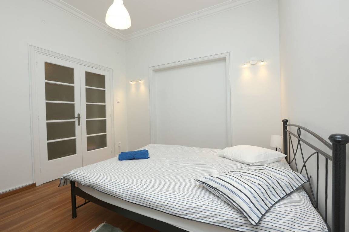 120 M² Private Room ∙ 1 Bedroom ∙ 1 Guest - Аспропиргос