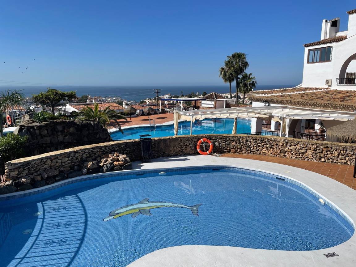 70 M² Talo ∙ 2 Makuuhuonetta ∙ 4 Vierasta - Nerja