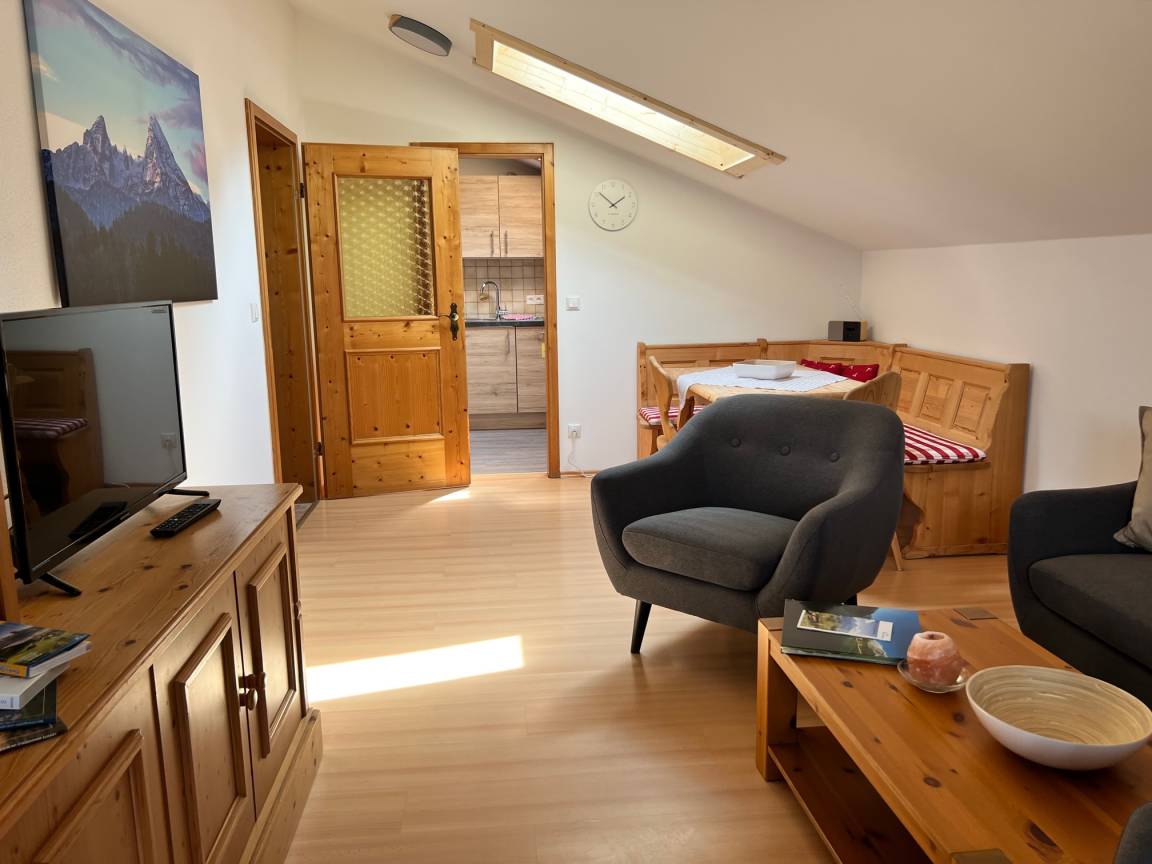 85 M² Ferienwohnung ∙ 3 Schlafzimmer ∙ 6 Gäste - Schönau am Königssee