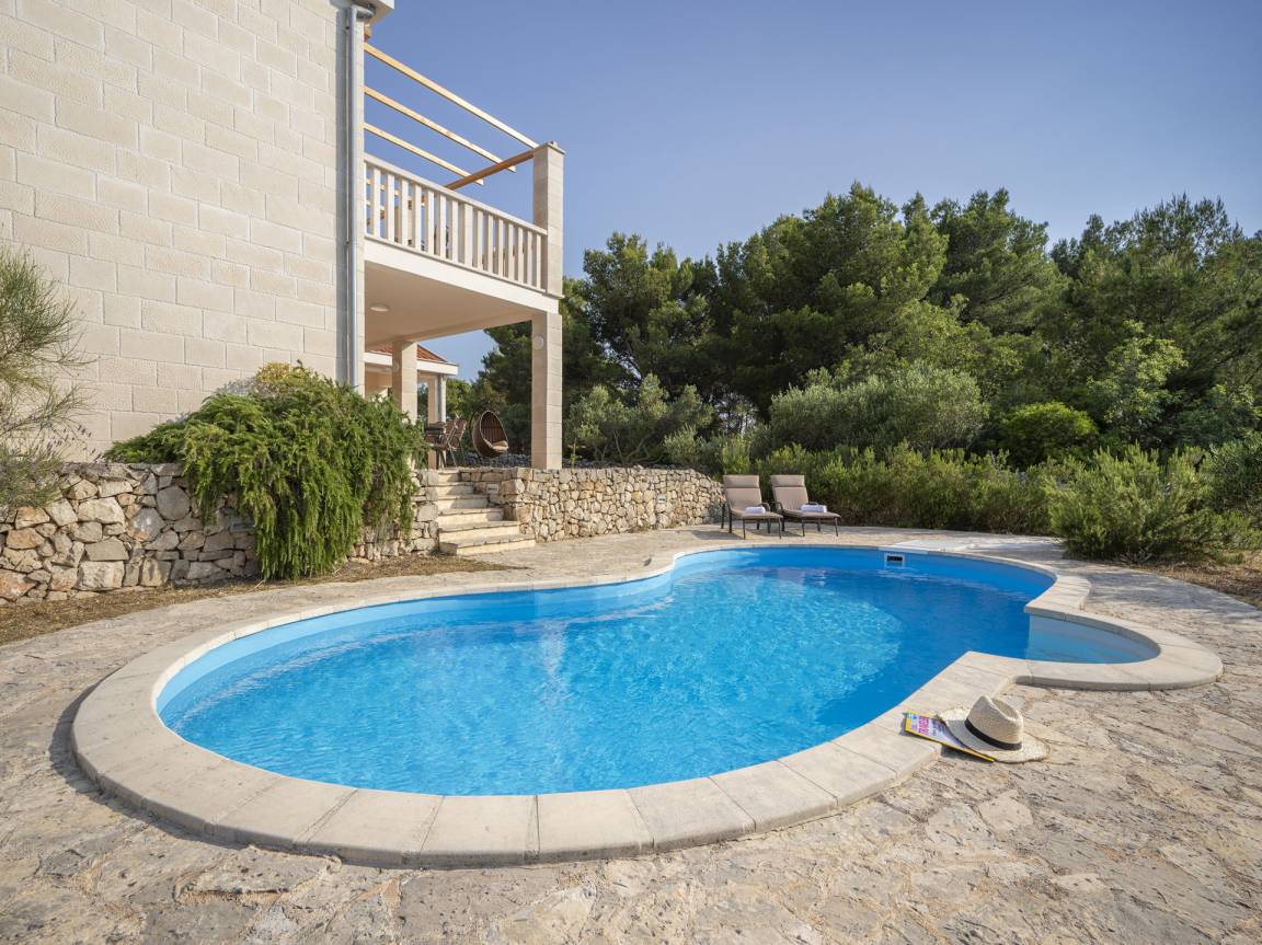 280 M² Villa ∙ 4 Schlafzimmer ∙ 10 Gäste - Bol