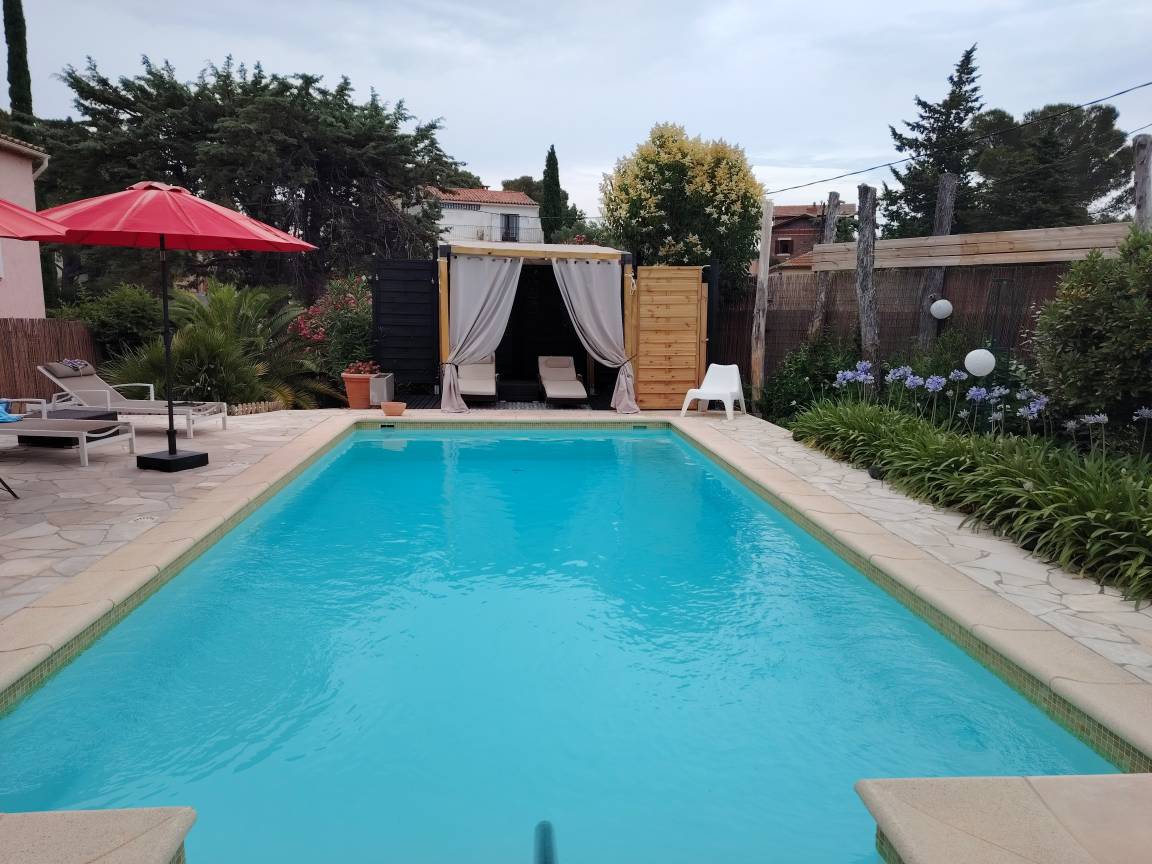 65 M² Apartment ∙ 2 Bedrooms ∙ 4 Guests - Saint-Raphaël