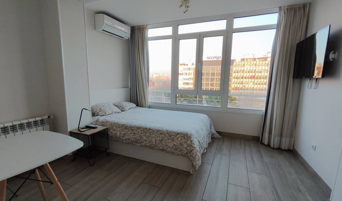 30 M² Apartamento ∙ 2 Huéspedes - San Sebastián de los Reyes