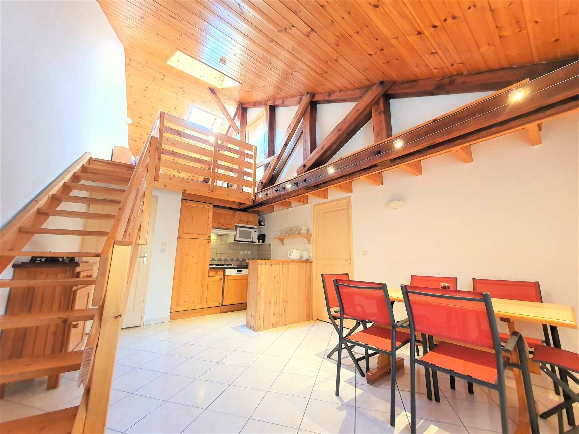 65 M² Apartment ∙ 2 Bedrooms ∙ 6 Guests - Briançon