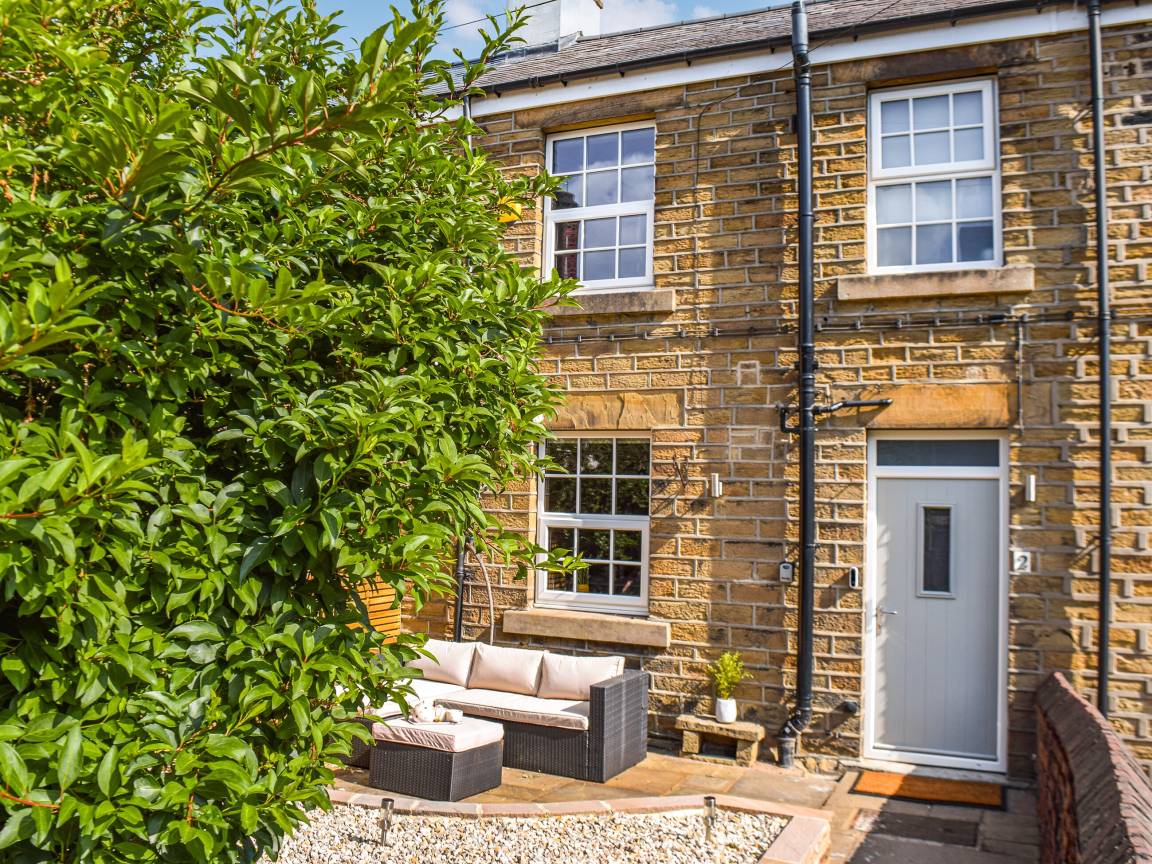 Cottage ∙ 2 Bedrooms ∙ 3 Guests - West Yorkshire