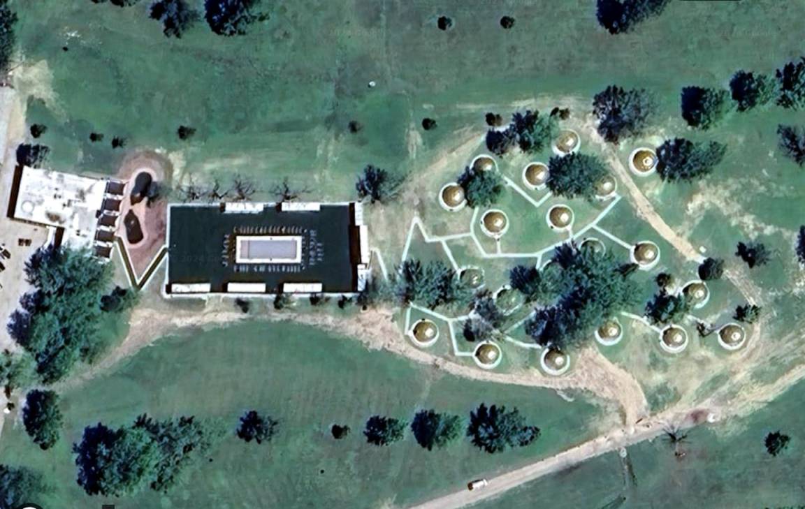 Camping ∙ 1 Bedroom ∙ 2 Guests - Michigan