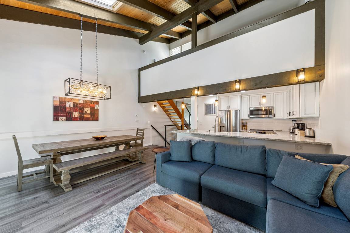 172 M² House ∙ 4 Bedrooms ∙ 10 Guests - South Lake Tahoe, CA