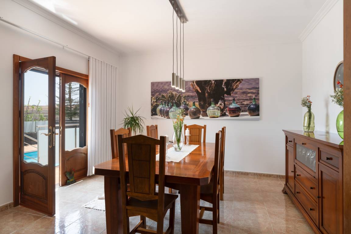 260 M² Villa ∙ 3 Chambres ∙ 6 Personnes - Teguise
