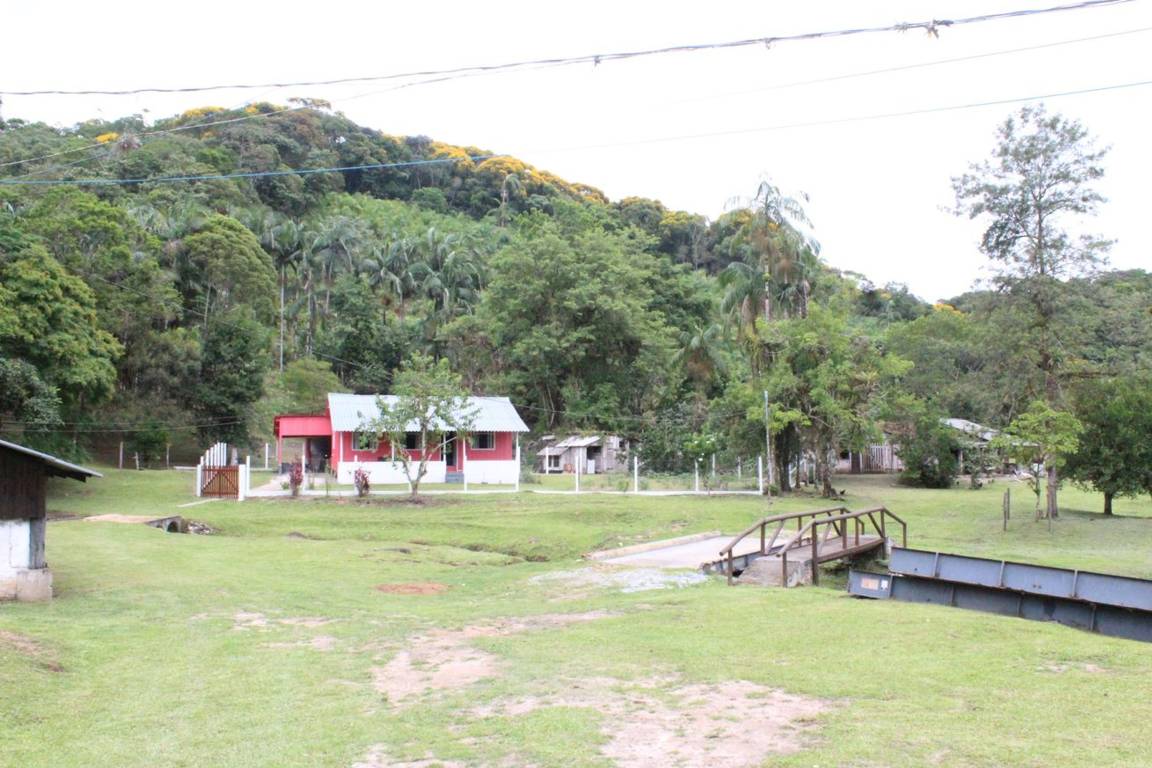 1000 M² Apartamento ∙ 3 Quartos ∙ 10 Hóspedes - Paranaguá
