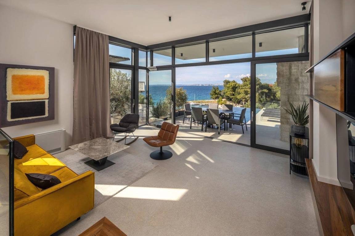 260 M² Ferienhaus ∙ 3 Schlafzimmer ∙ 8 Gäste - Bibinje