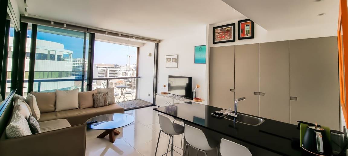 70 M² Apartamento ∙ 2 Quartos ∙ 4 Hóspedes - Telavive