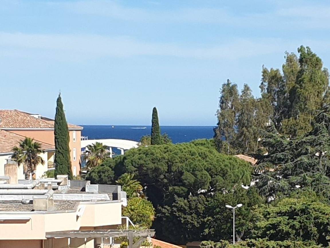 28 M² Studio ∙ 1 Chambre ∙ 2 Personnes - Sainte-Maxime