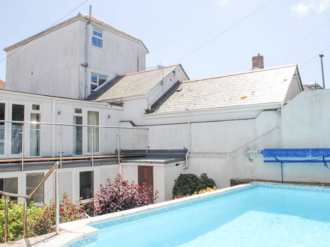 Cottage ∙ 4 Bedrooms ∙ 8 Guests - Kingsbridge