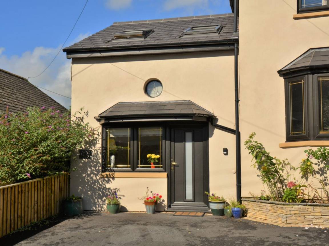 Cottage ∙ 1 Bedroom ∙ 2 Guests - Axminster
