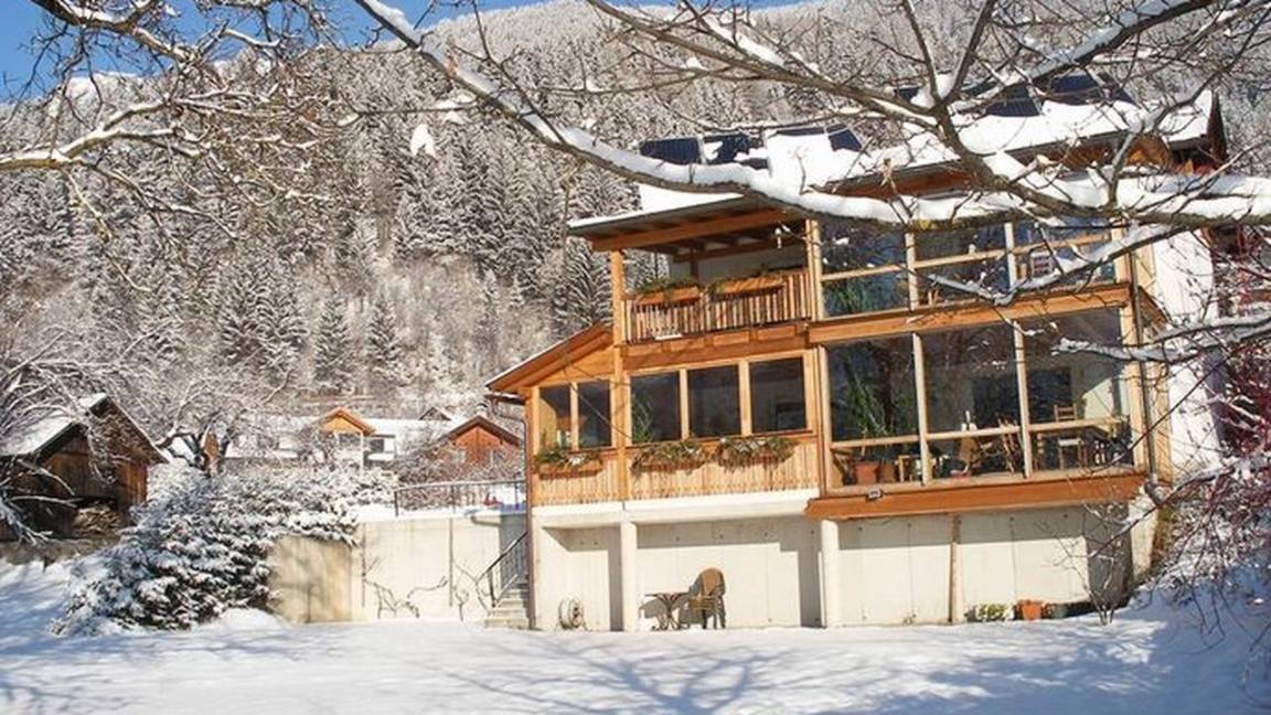 115 M² Ferienwohnung ∙ 2 Schlafzimmer ∙ 5 Gäste - Nassfeld