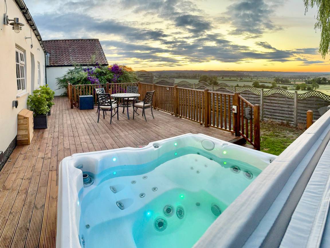 Cottage ∙ 2 Bedrooms ∙ 4 Guests - Malton